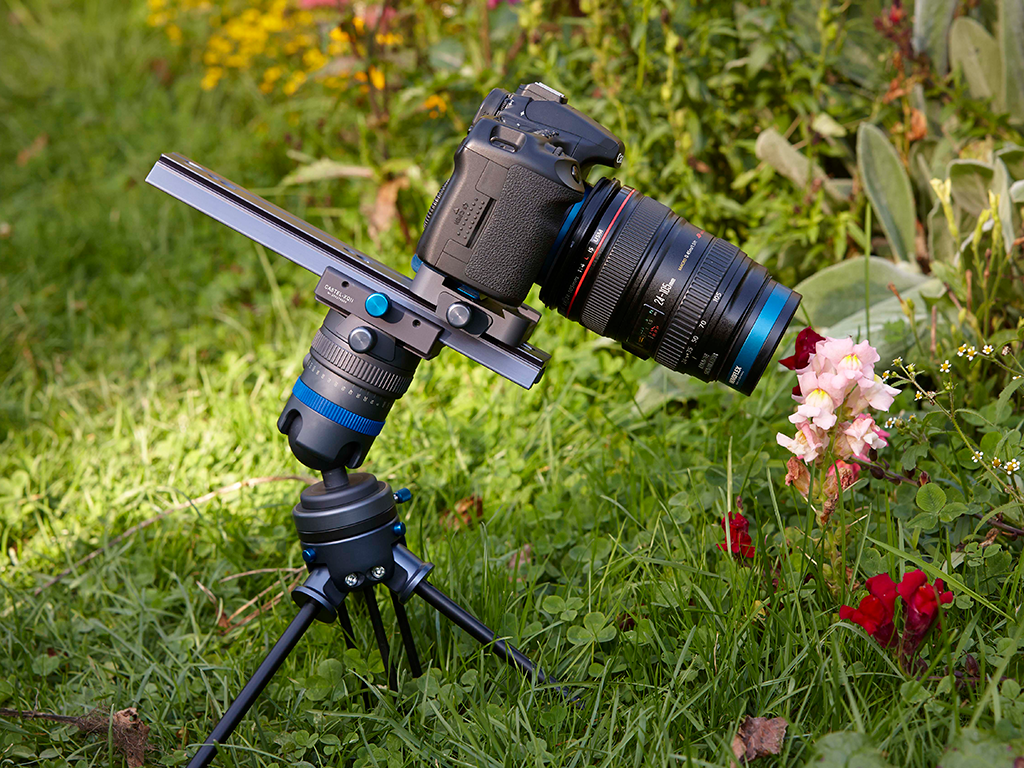 NOVOFLEX TrioPod: Flexible Tripod System for Professional Photographers