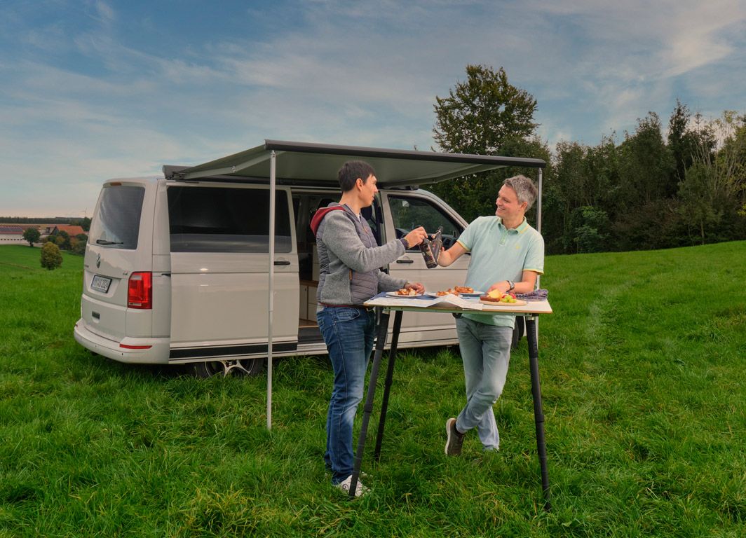 NOVOFLEX Quadro Table: Vielseitiger Tisch für Foto, Camping & Messen