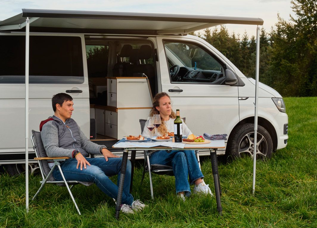 NOVOFLEX Quadro Table: Vielseitiger Tisch für Foto, Camping & Messen
